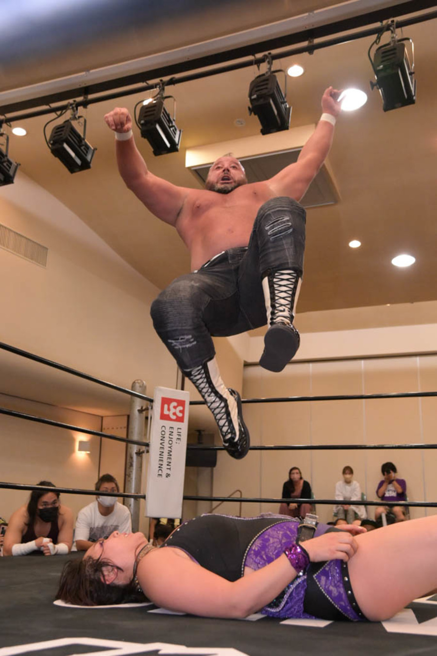 Ganbare Pro: «Nerawareta Gakuen 2022» | Superluchas