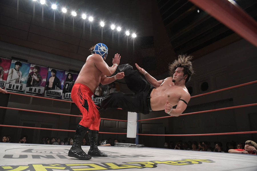 DDT: MAO hace 9na defensa del Campeonato Universal | Superluchas